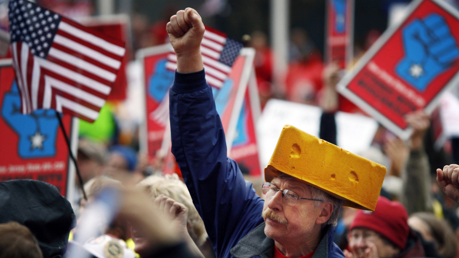 Fewer Unions, Lower Pay for Everybody - The Atlantic