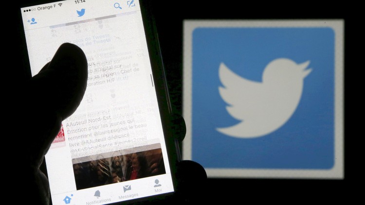 Suspending Alt-Right Twitter Accounts Doesn't Fix Anything - The Atlantic