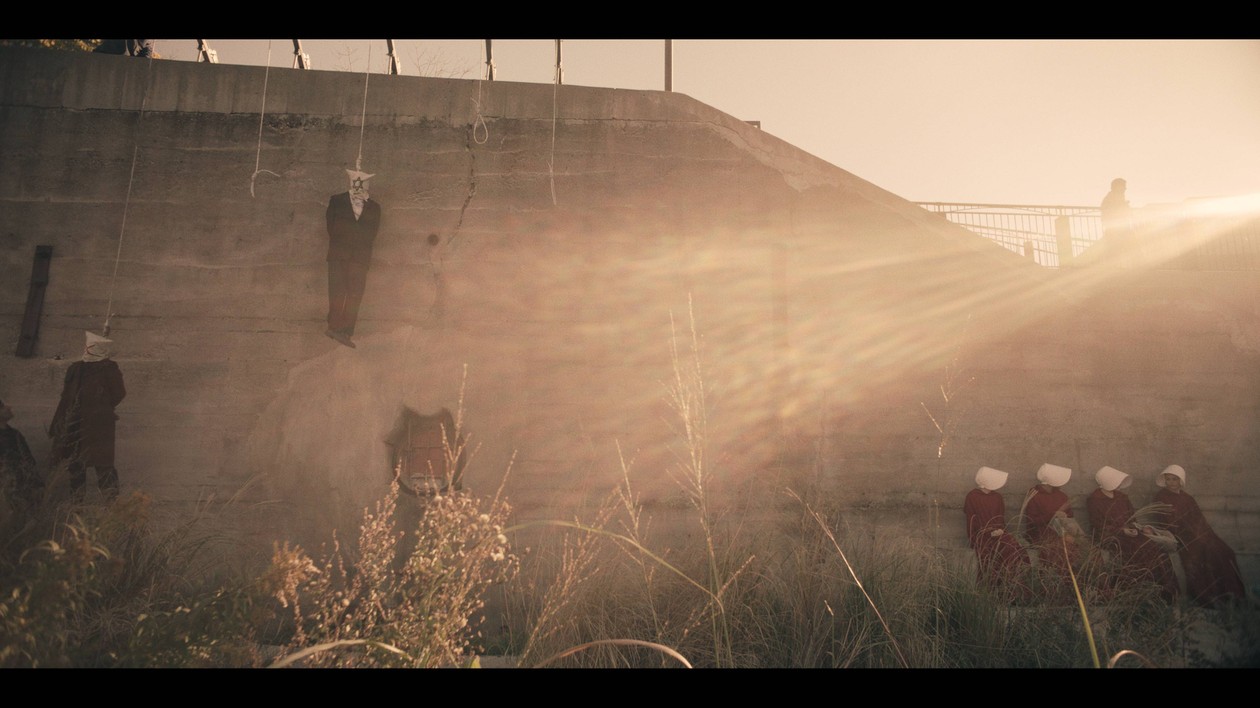 The Visceral, Woman-Centric Horror of 'The Handmaid's Tale': Review ...