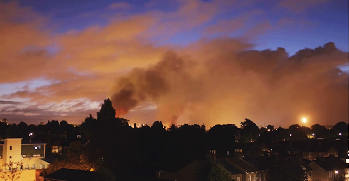 Time Lapse of Night Sky Over London Riots - The Atlantic