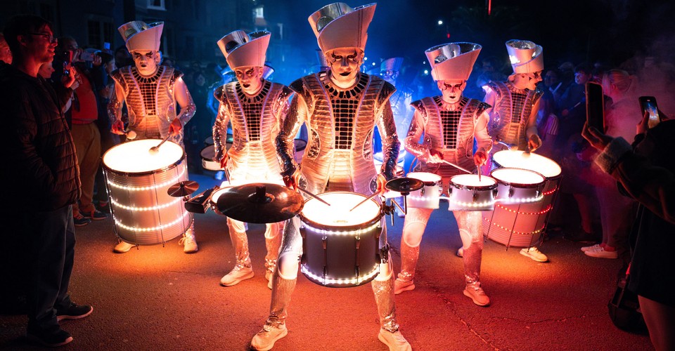 Photos of the Week: Iron Buffalo, Sunset Camel, Annular Eclipse - The ...