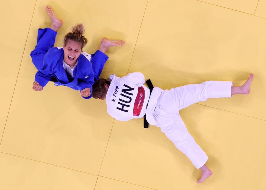 Tokyo 2020: Images from the First Weekend of the Olympics - The Atlantic