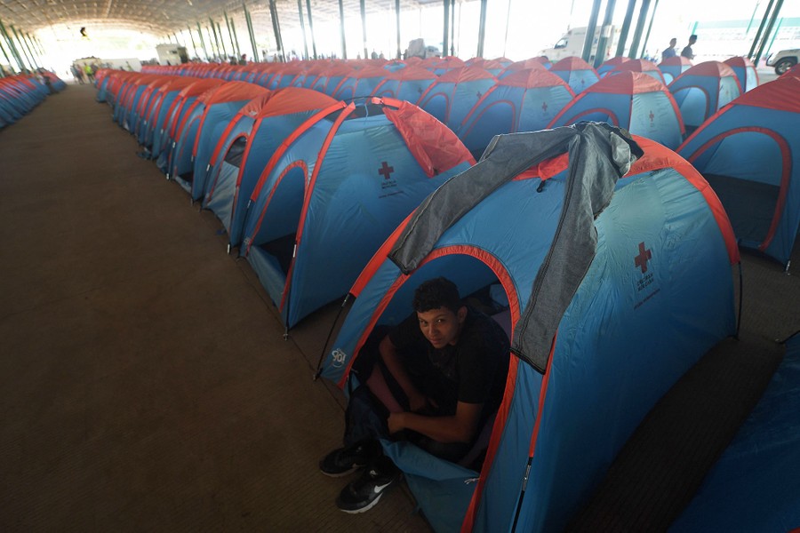 Photos of the Migrant Caravan - The Atlantic