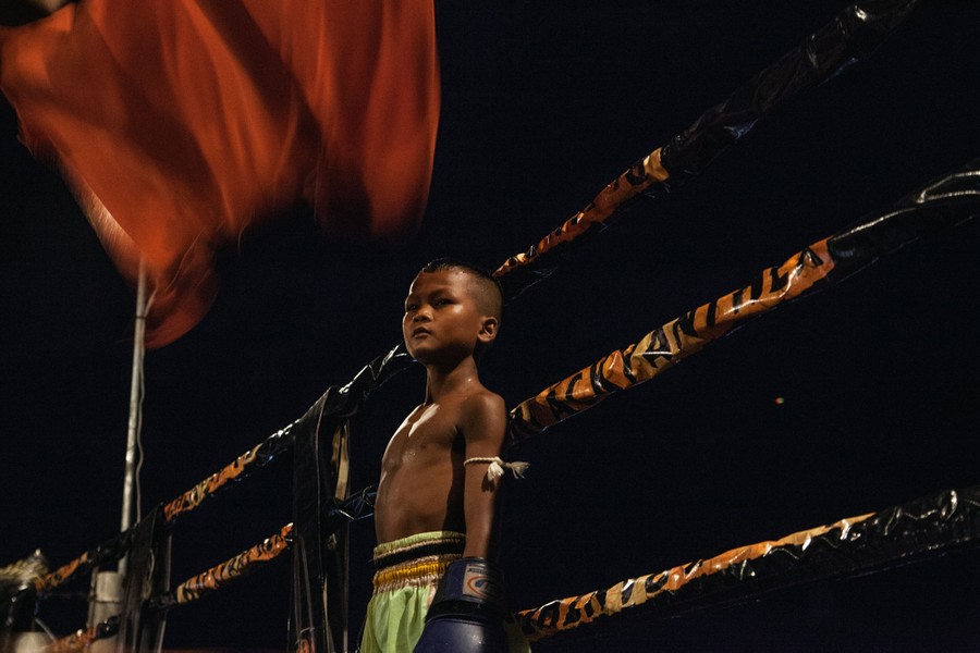 Cambodia Child Boxers: Photographs of Young Kun Khmer Fighters by ...