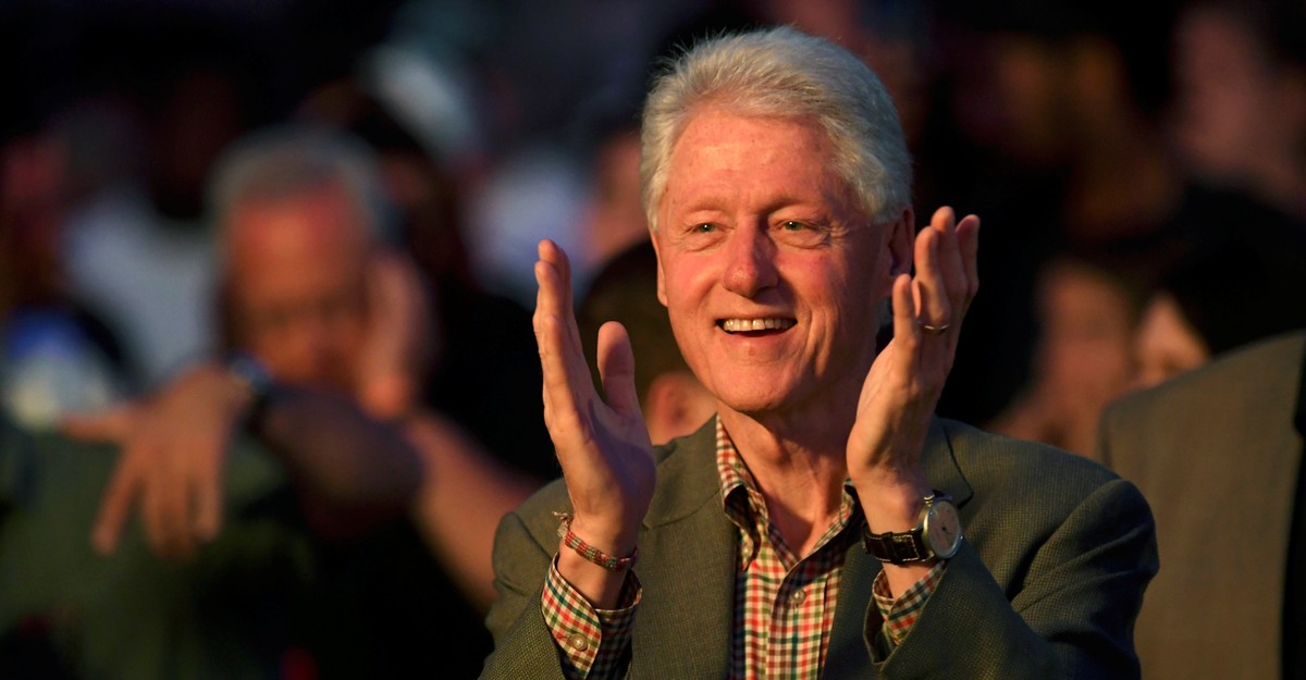 Bill Clinton, Living History: The Former President Campaigns for ...