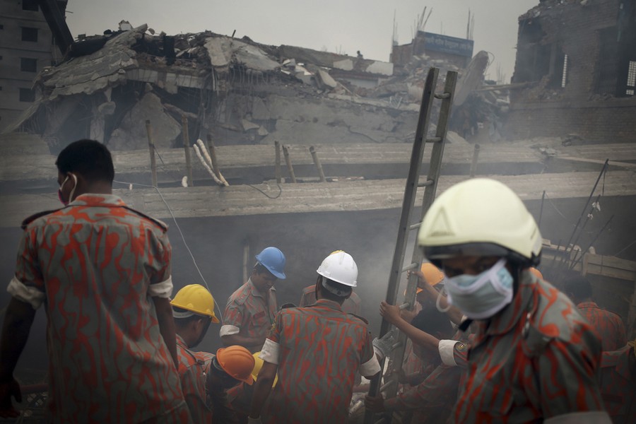 Rescue Efforts Halted at Collapsed Bangladesh Building - The Atlantic