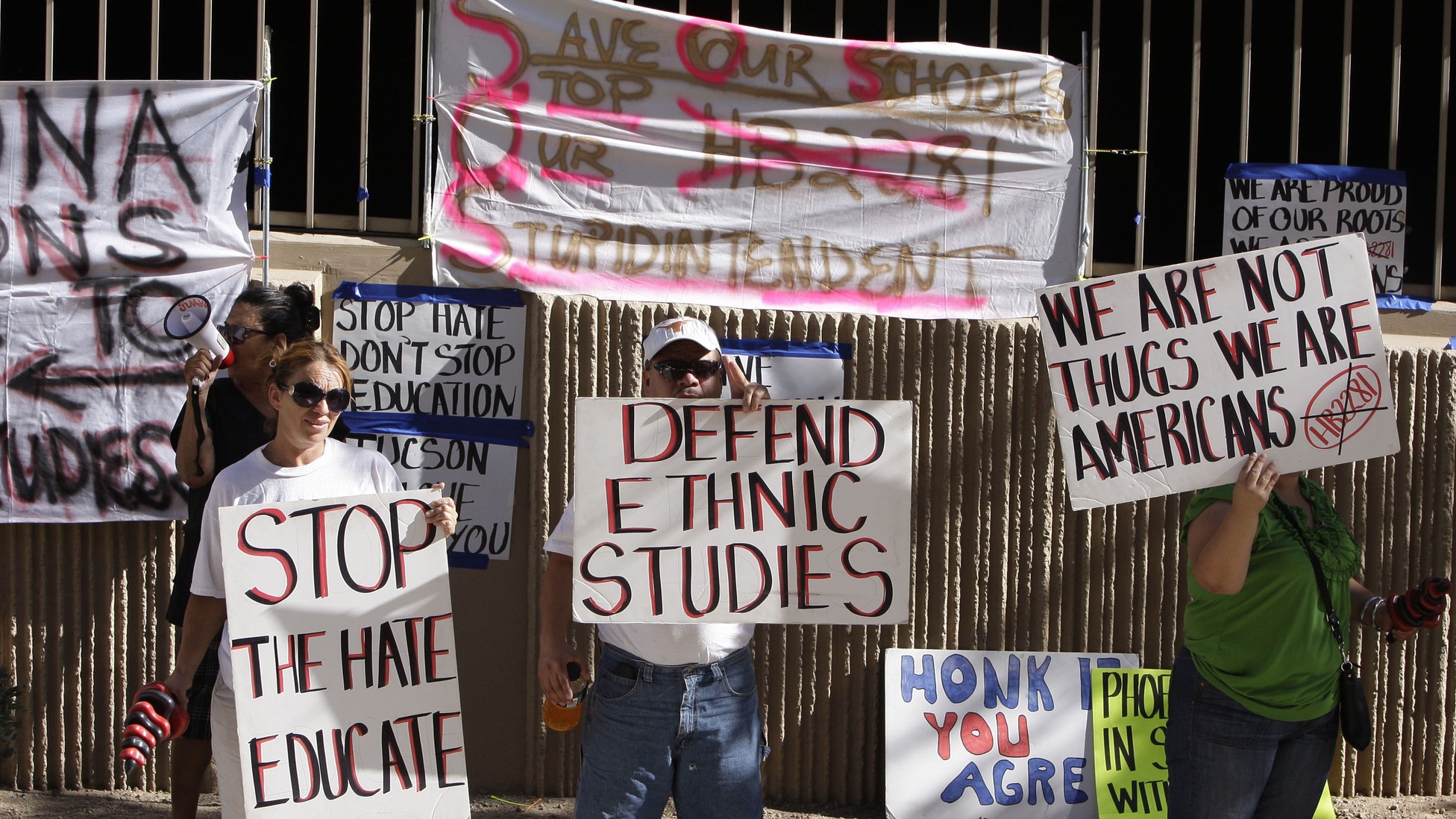 Do Ethnic Studies Classes Have Academic Benefits? - The Atlantic