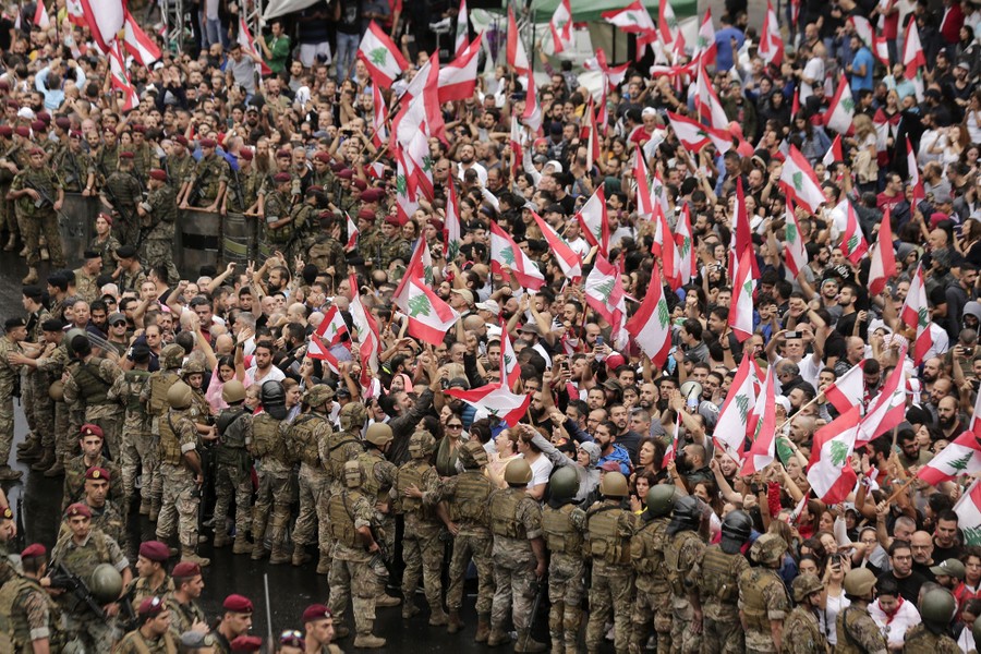 Photos: Anti-Government Protests in Lebanon - The Atlantic