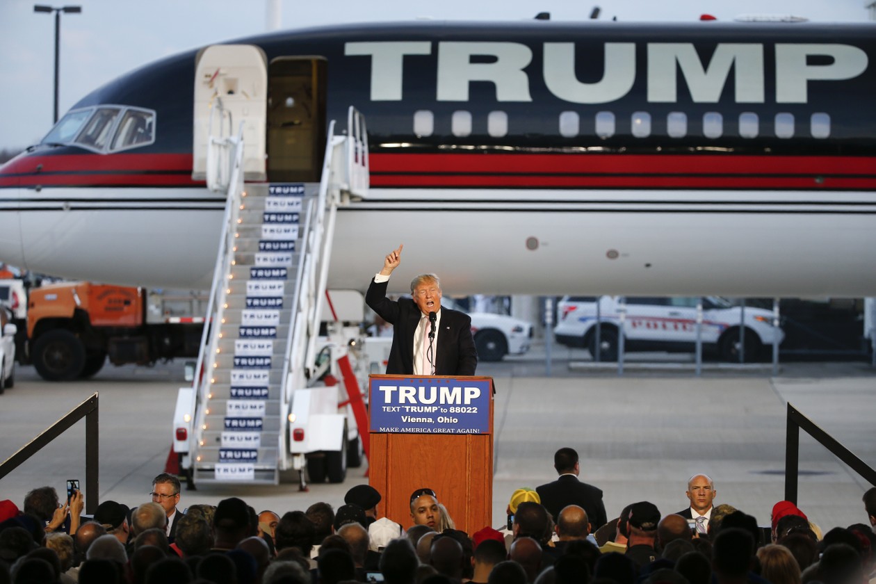 Presidential Candidates Standing in Front of Airplanes - The Atlantic