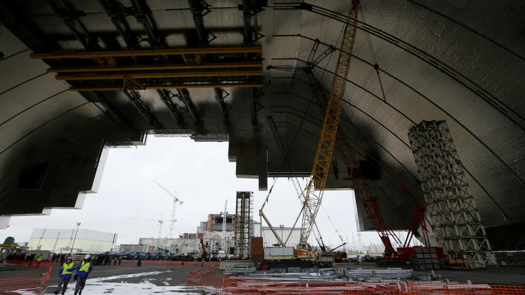 The International Effort to Contain Chernobyl for 100 Years - The Atlantic
