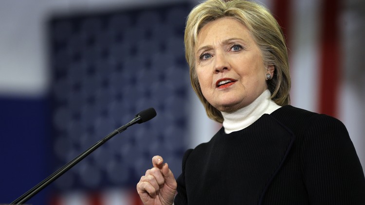 Hillary Clinton Prepares for Thursday's Democratic Debate - The Atlantic