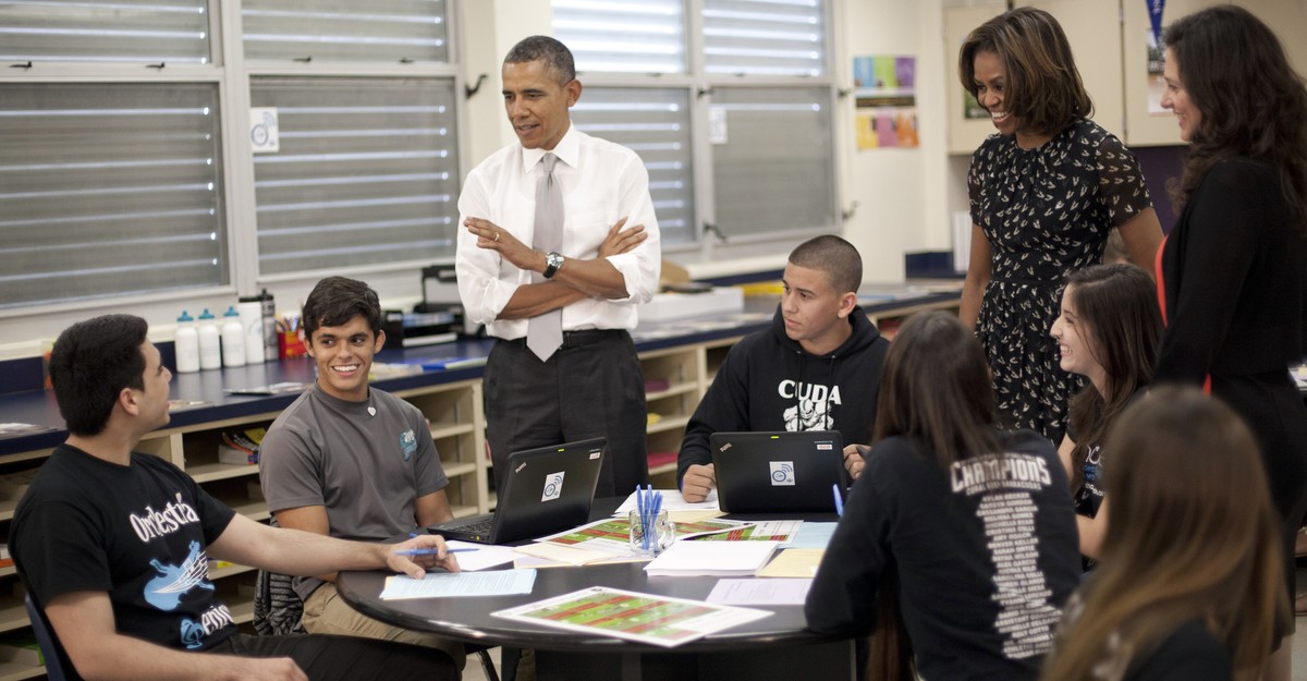 The New FAFSA Gives Low-Income Students More Time - The Atlantic