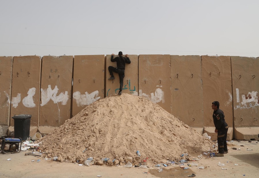 The Battle for Tikrit - The Atlantic