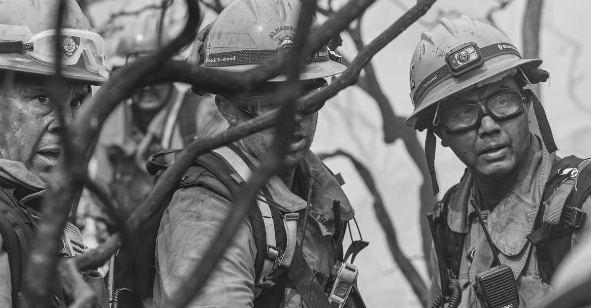 Photos of California’s Suffocating Smoke - The Atlantic