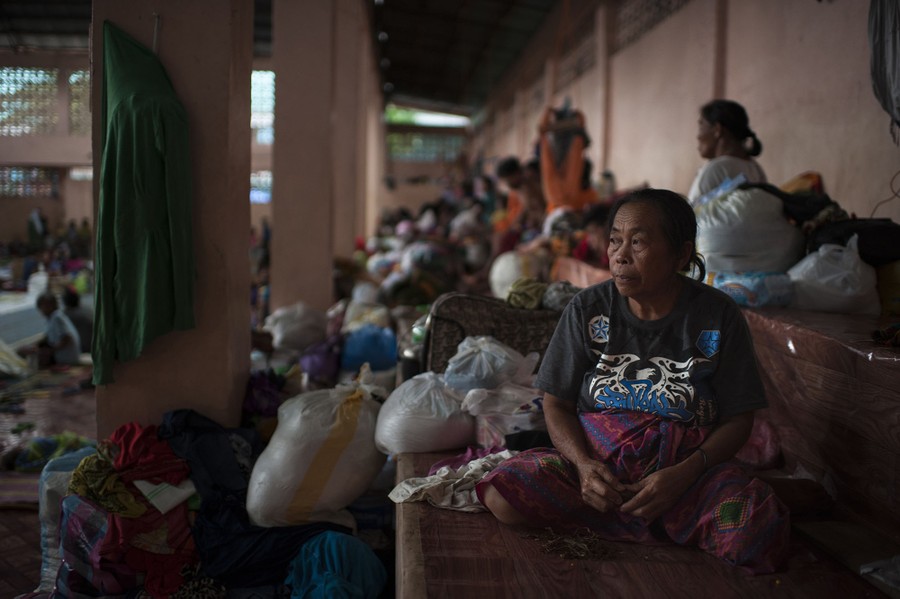 Philippine Troops Fight to Retake City Overrun by ISIS Militants - The ...