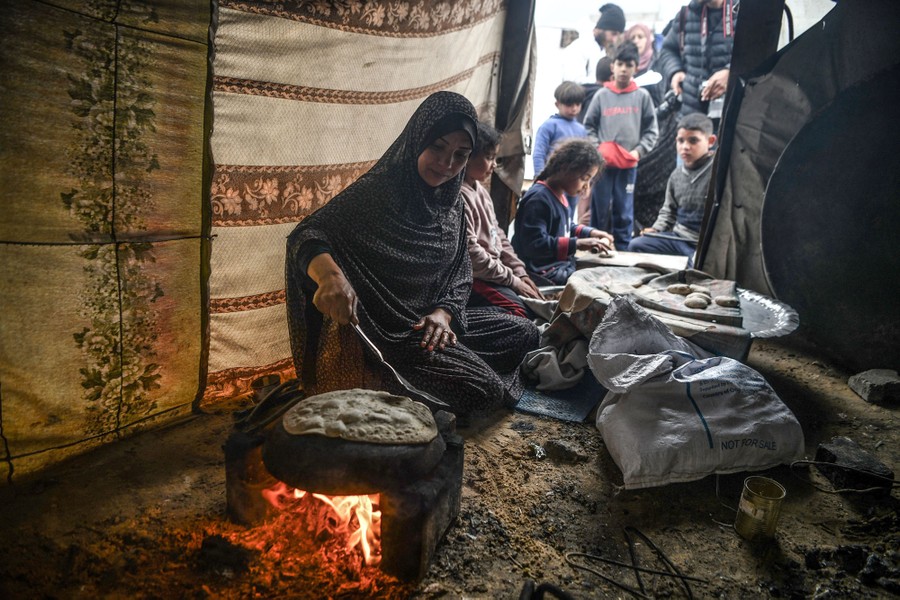 Photos: Gaza on the Brink of Famine - The Atlantic