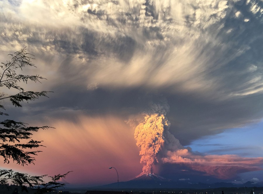 The Eruption of Chile's Calbuco Volcano - The Atlantic