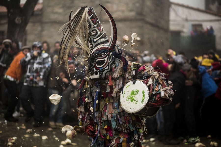 Photos: Hurling Turnips at the Jarramplas - The Atlantic