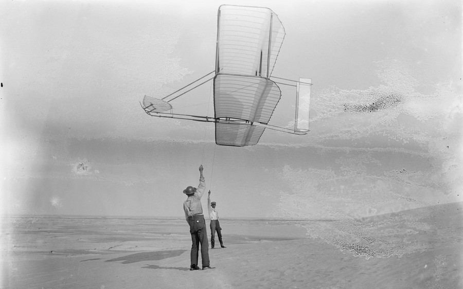 glider first flight