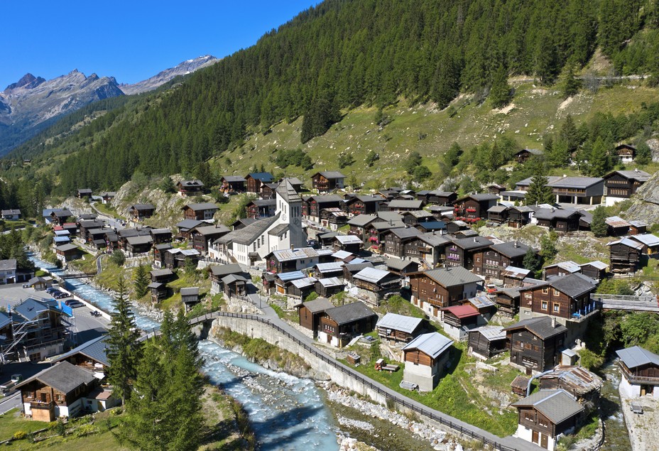 A Swiss Village Destroyed by a Landslide: Scenes from Blatten - The ...