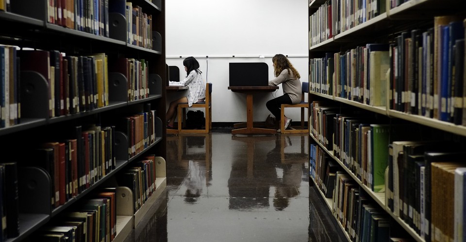 College Students Don’t Want Fancy Libraries - The Atlantic