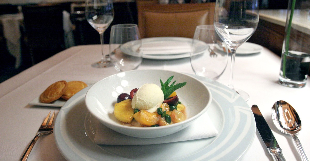 Food Critics and the Oscars: The Week in Pop-Culture Writing - The Atlantic