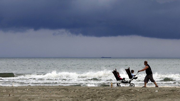 The Loneliness of Being a Stay-at-Home Dad - The Atlantic