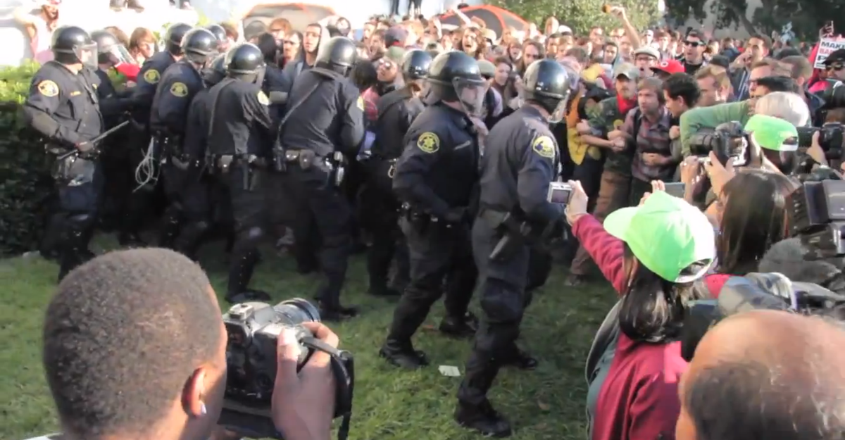 Police Clash With Berkeley Students at Occupy Cal Protest - The Atlantic