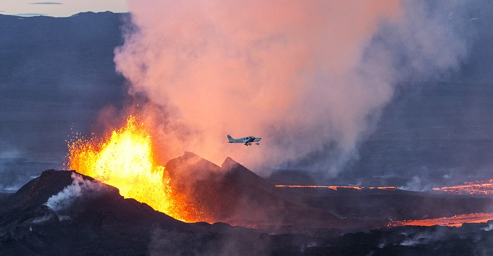 icelandic eruption description
